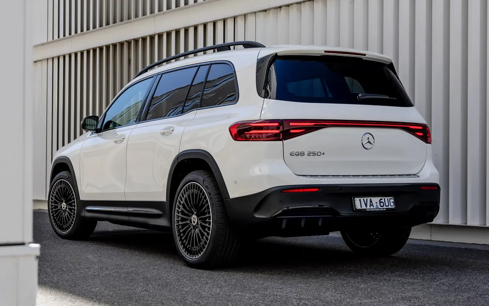 Mercedes-Benz EQA and EQB Night Editions Announced - CarSauce